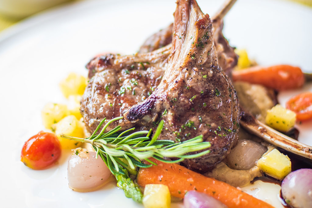 Restaurant - The Harvard Inn